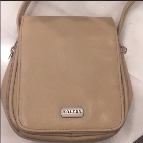 Koltov | Bags | Koltov Beige Small Crossbody Purse | Poshmark